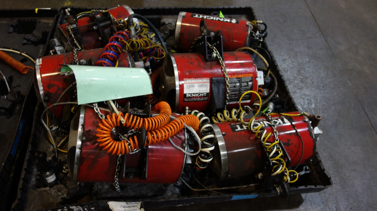 2 PALLETS OF ASSORTED KNIGHT PNEUMATIC AIR BALANCERS, KBC350-067 350LBS ...