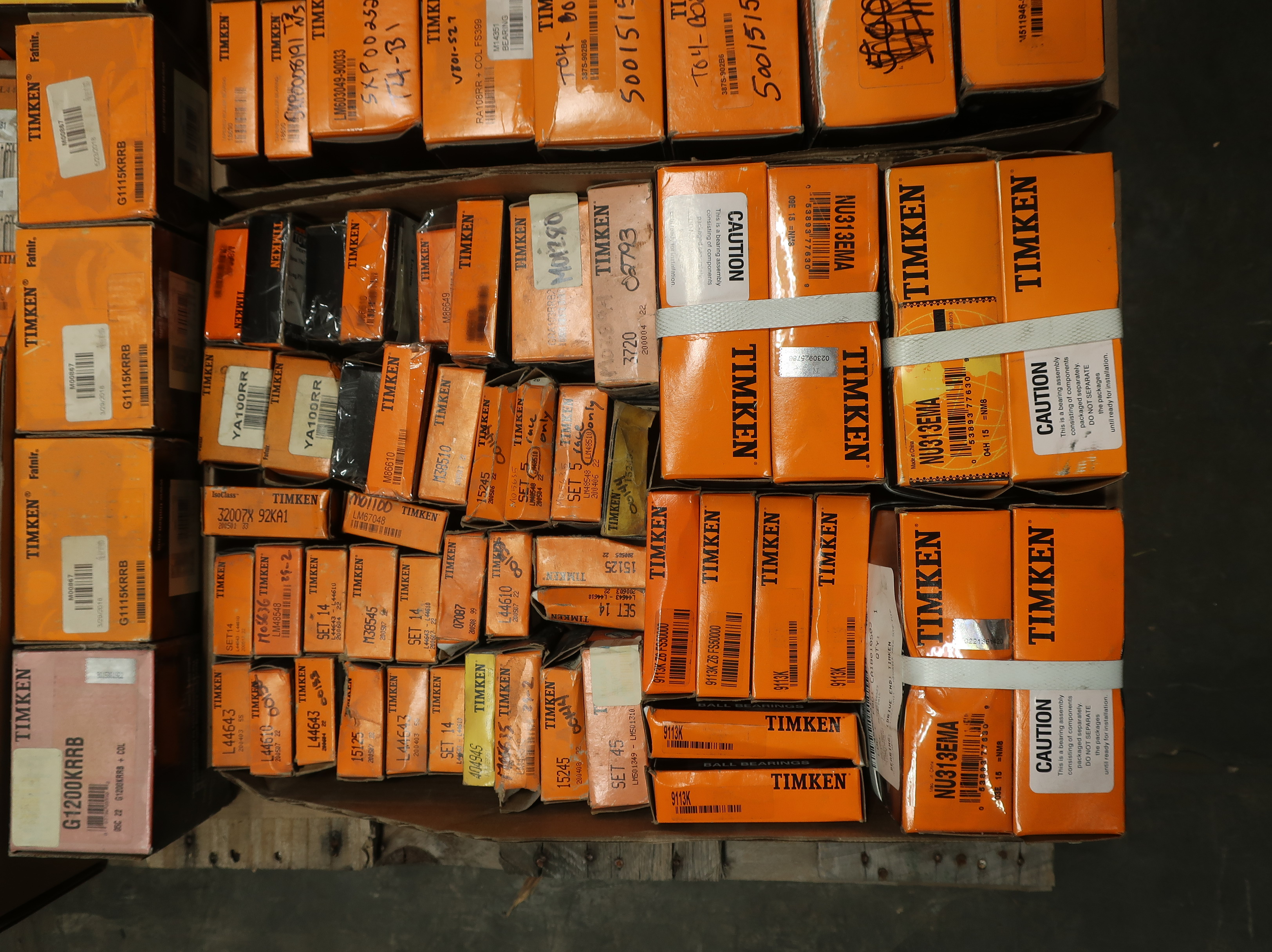 SKU 1739350 - PALLET OF ASSORTED TIMKEN BEARINGS, BALL, ROLLER, PILLOW ...