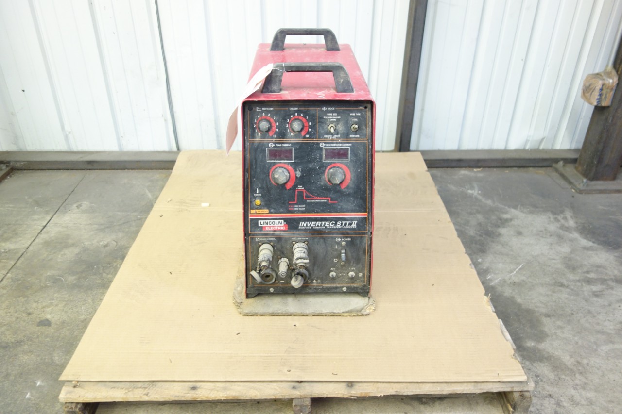 LINCOLN ELECTRIC INVERTEC STT II SURFACE TENSION TRANSFER WELDER
