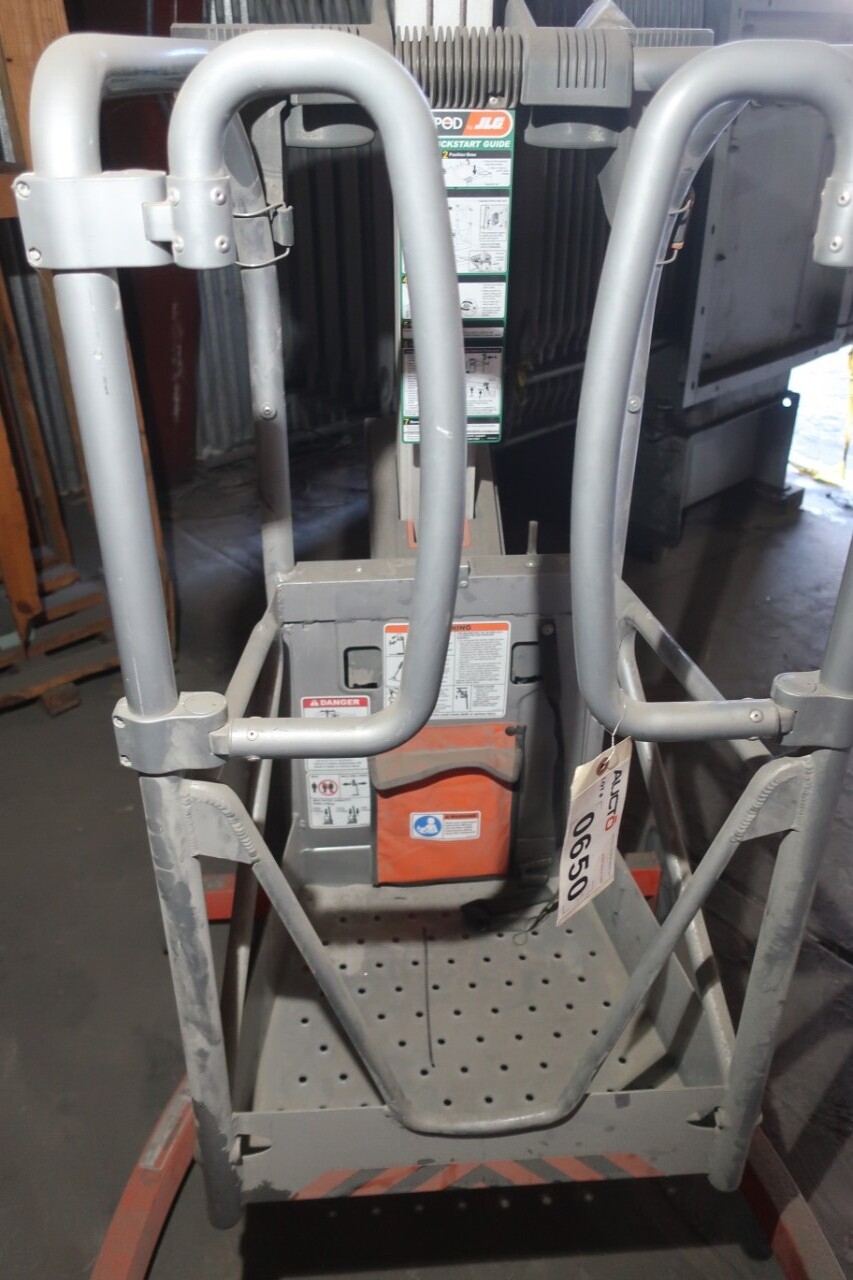 Jlg Fs 80 Liftpod 330Lbs Personal Man Lift For Sale | Aucto