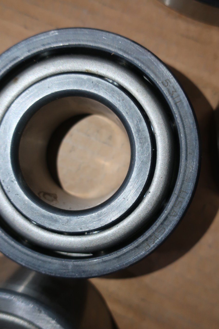 PALLET OF ASSORTED BEARINGS