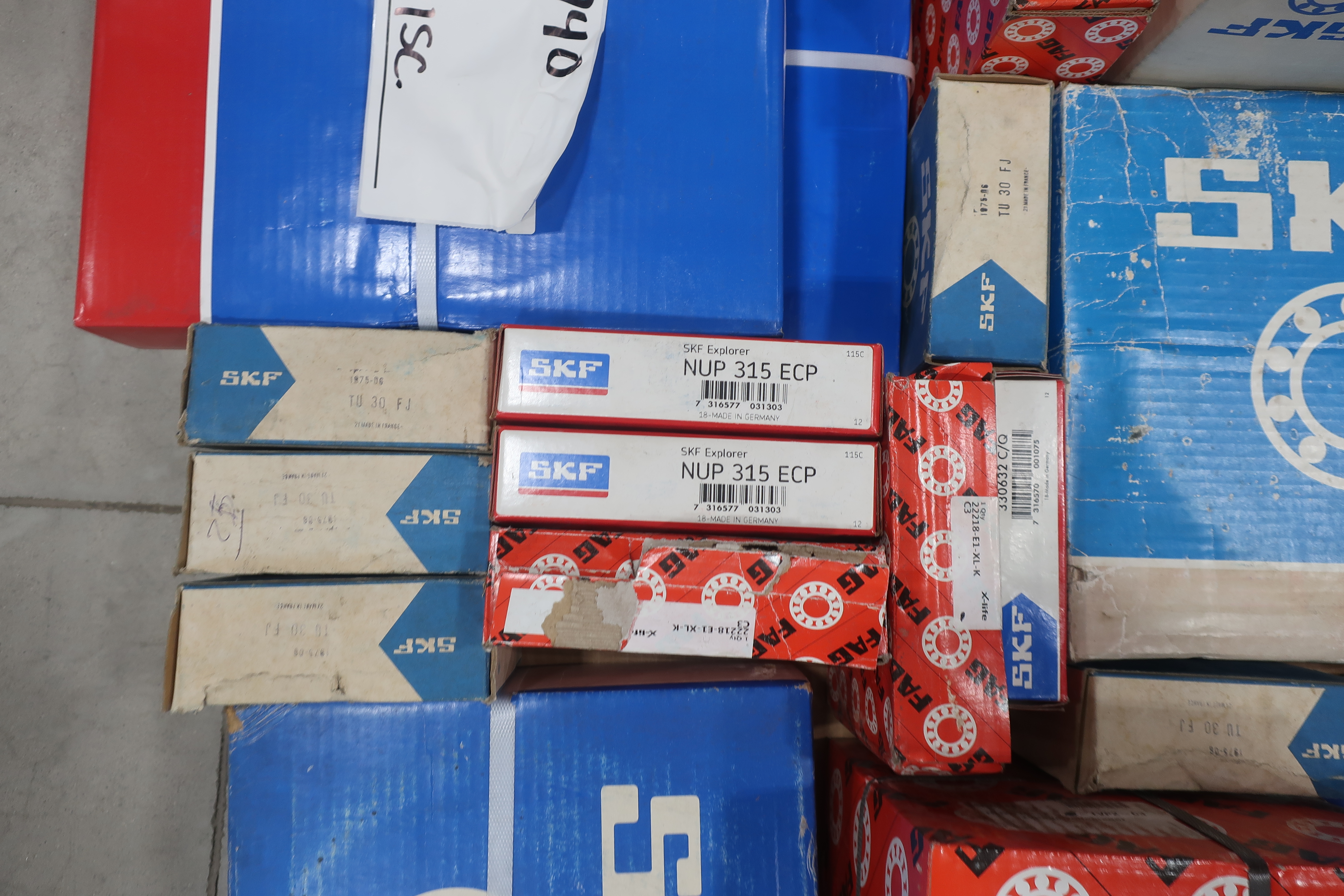 SKU 1738658 - PALLET OF ASSORTED BEARINGS, NSK, SKF, FAG, RHP For Sale ...