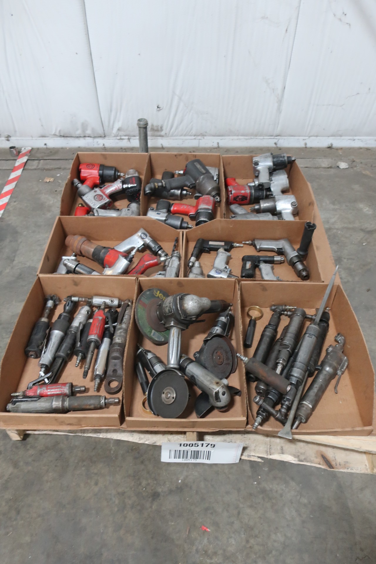 PALLET OF ASSORTED AIR GUNS For Sale | Aucto