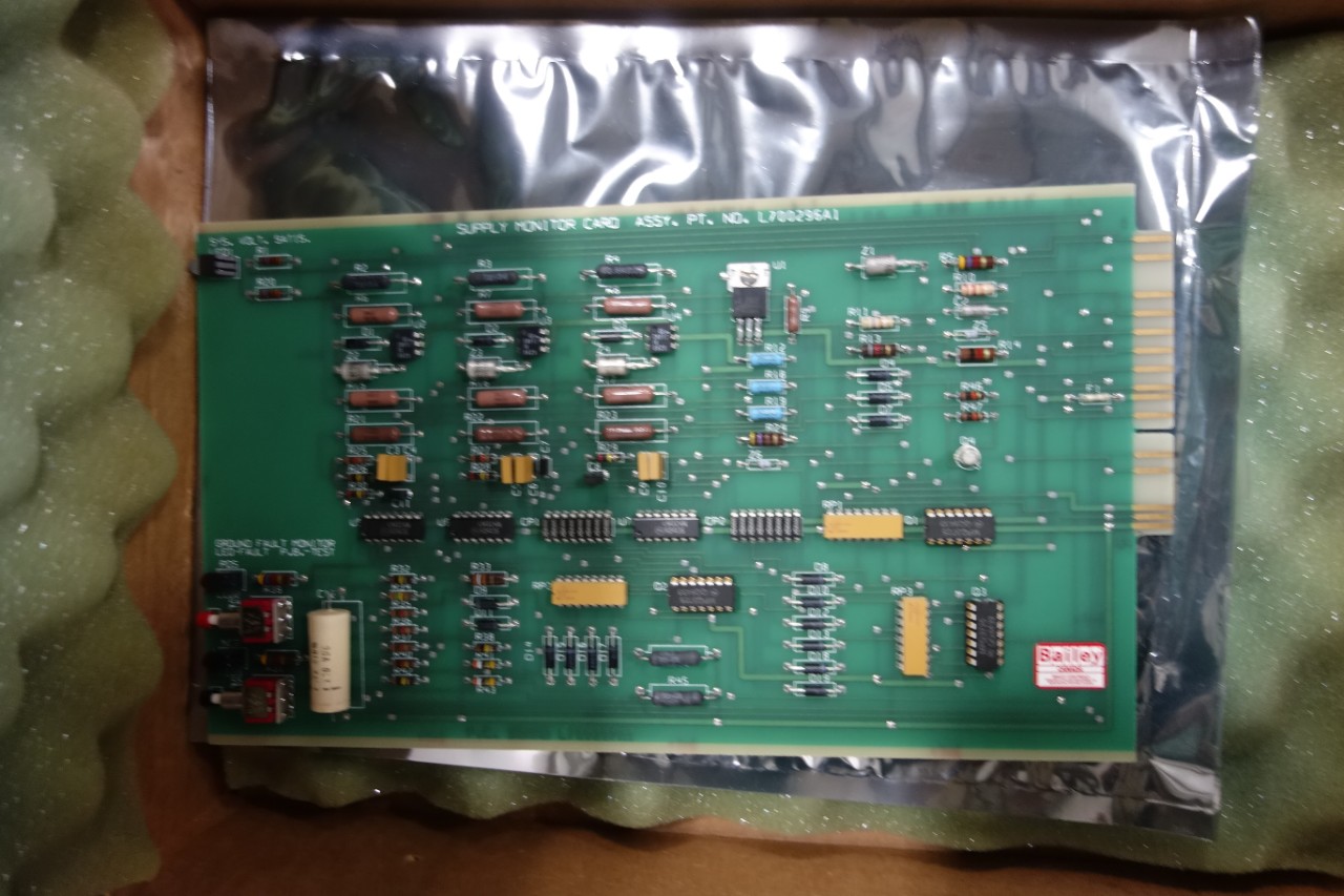 4 PALLETS OF ASSORTED PCB CIRCUIT BOARDS