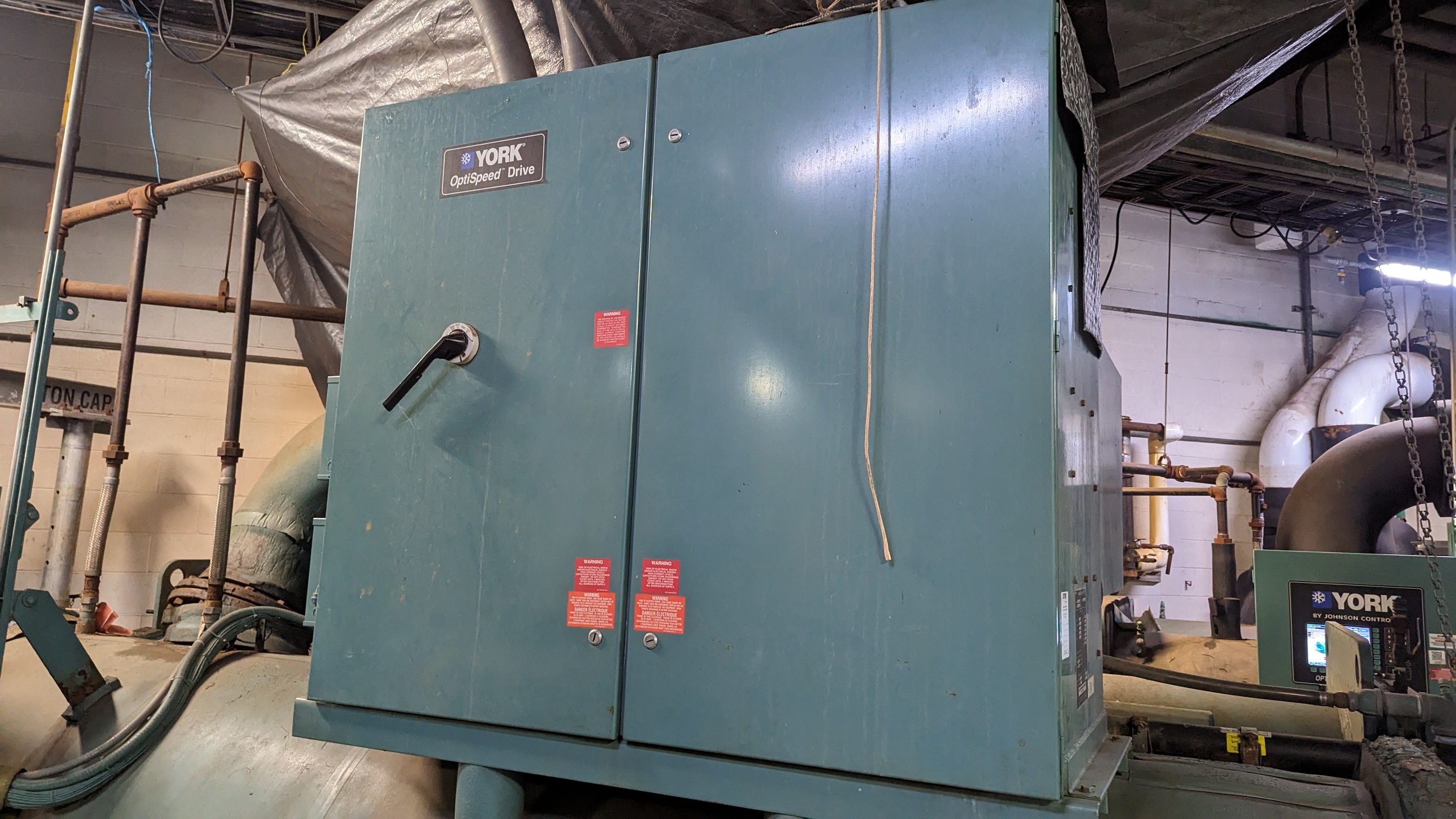 York YK GB FD H7-CW ES Centrifugal Chiller For Sale | Aucto