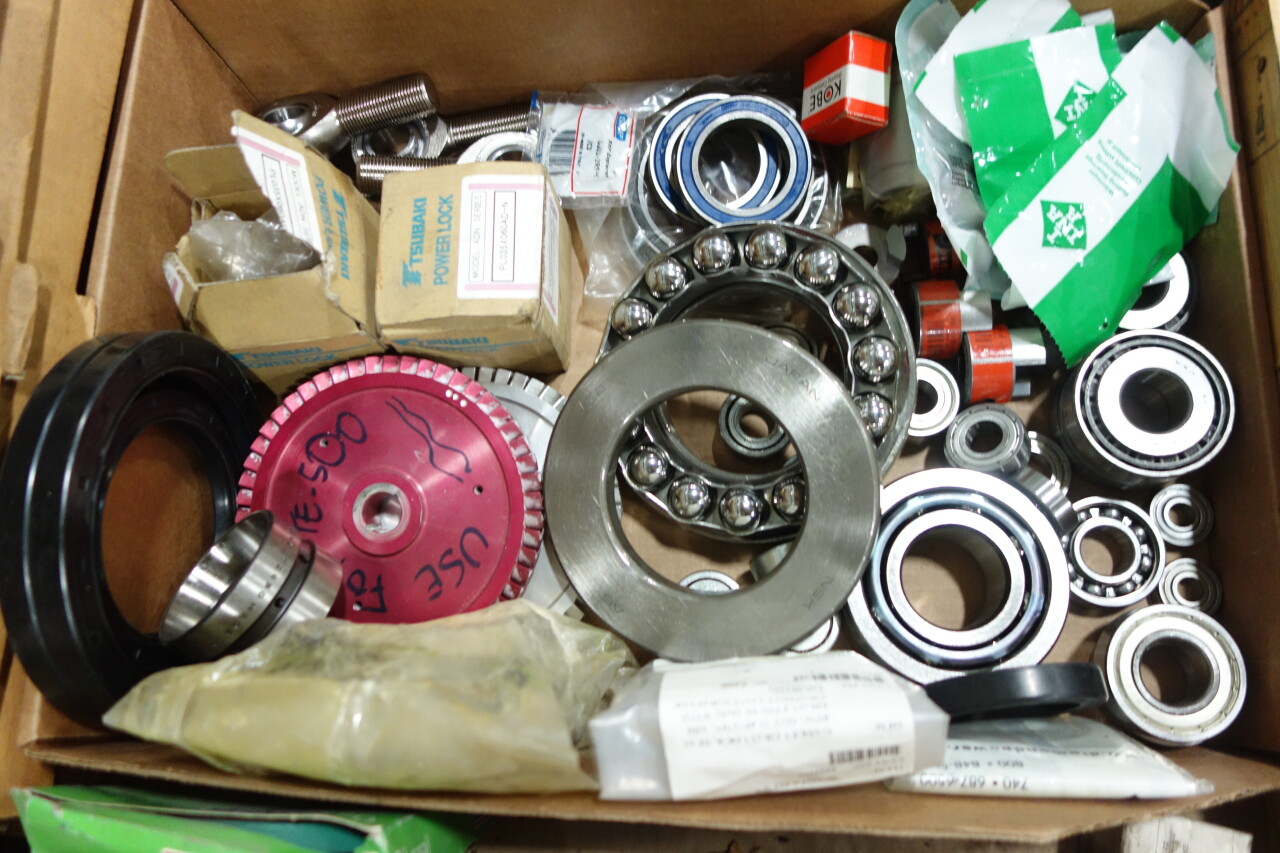4 PALLETS OF ASSORTED POWER TRANSMISSION REPLACEMENT PARTS