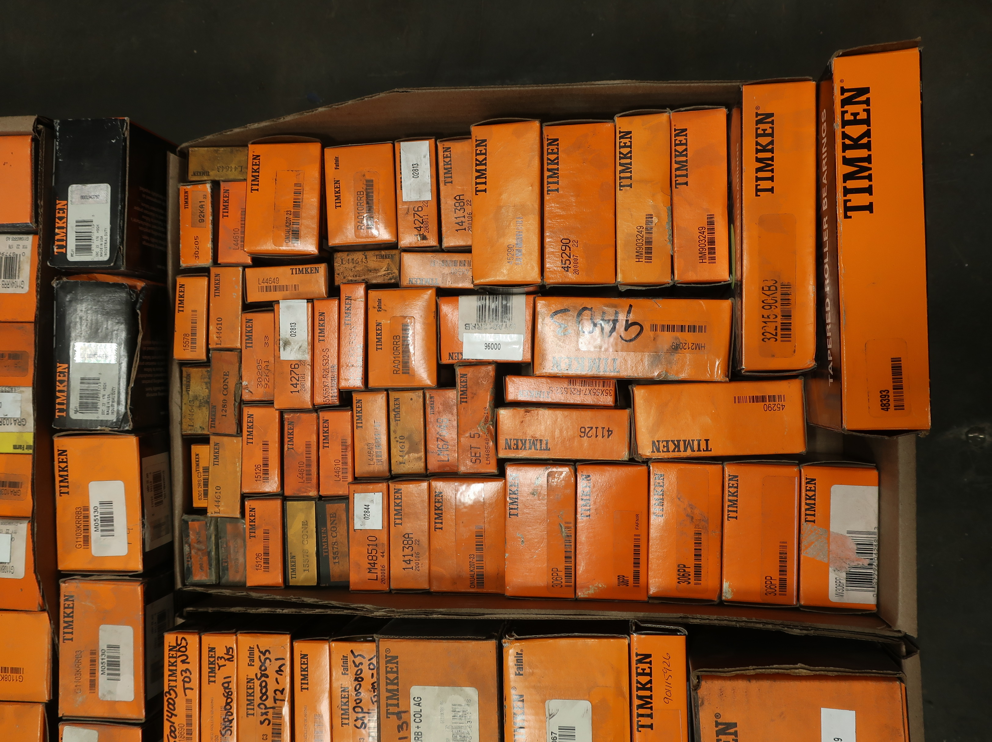 SKU 1739350 - PALLET OF ASSORTED TIMKEN BEARINGS, BALL, ROLLER, PILLOW ...