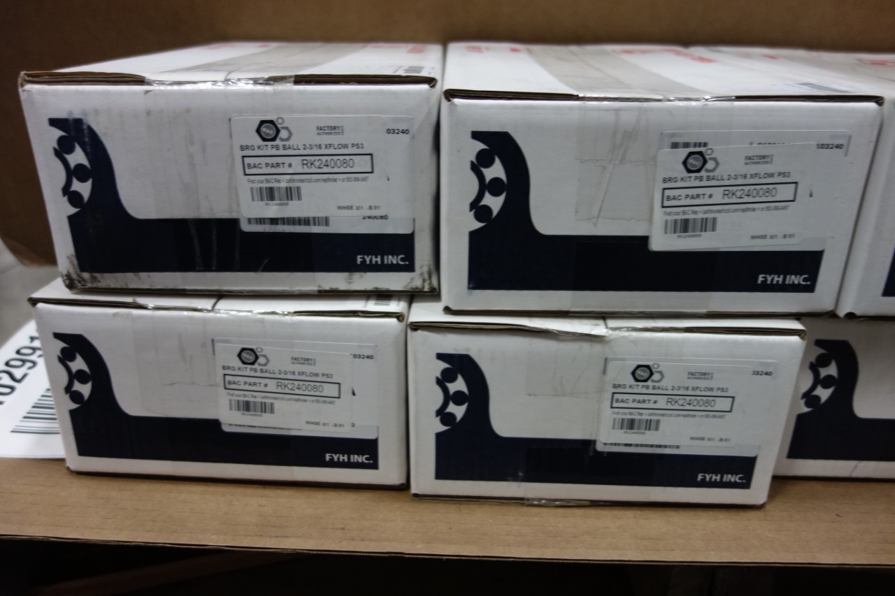 LOT OF FYH PILLOW BLOCK BEARINGS