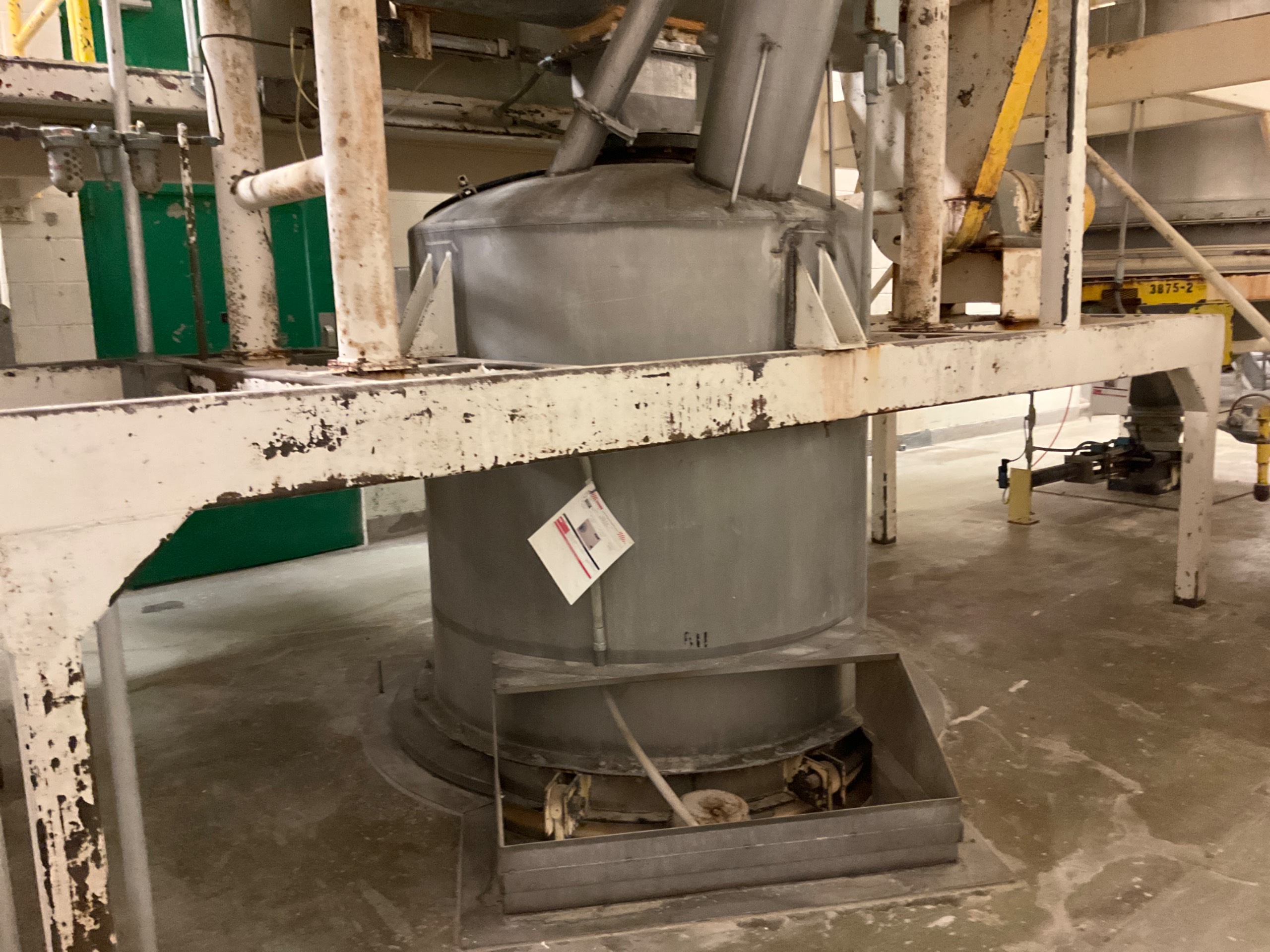 VIBRA SCREW INCORPARETED VIBRATORY STORAGE TANK For Sale | Aucto