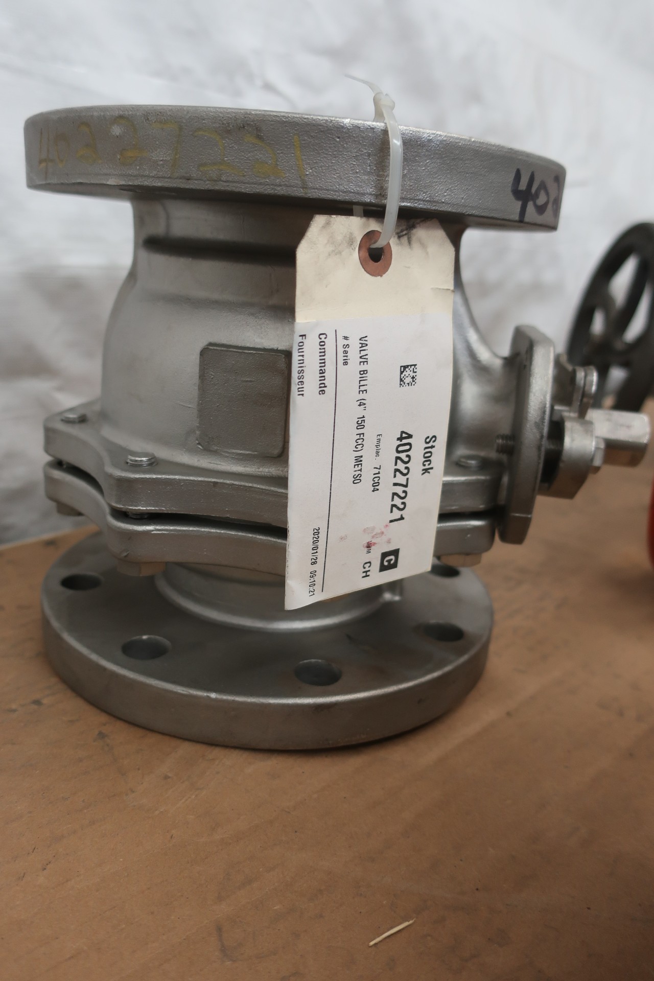 4 PALLETS OF ASSORTED VALVES, PARTS AND ACCESSORIES