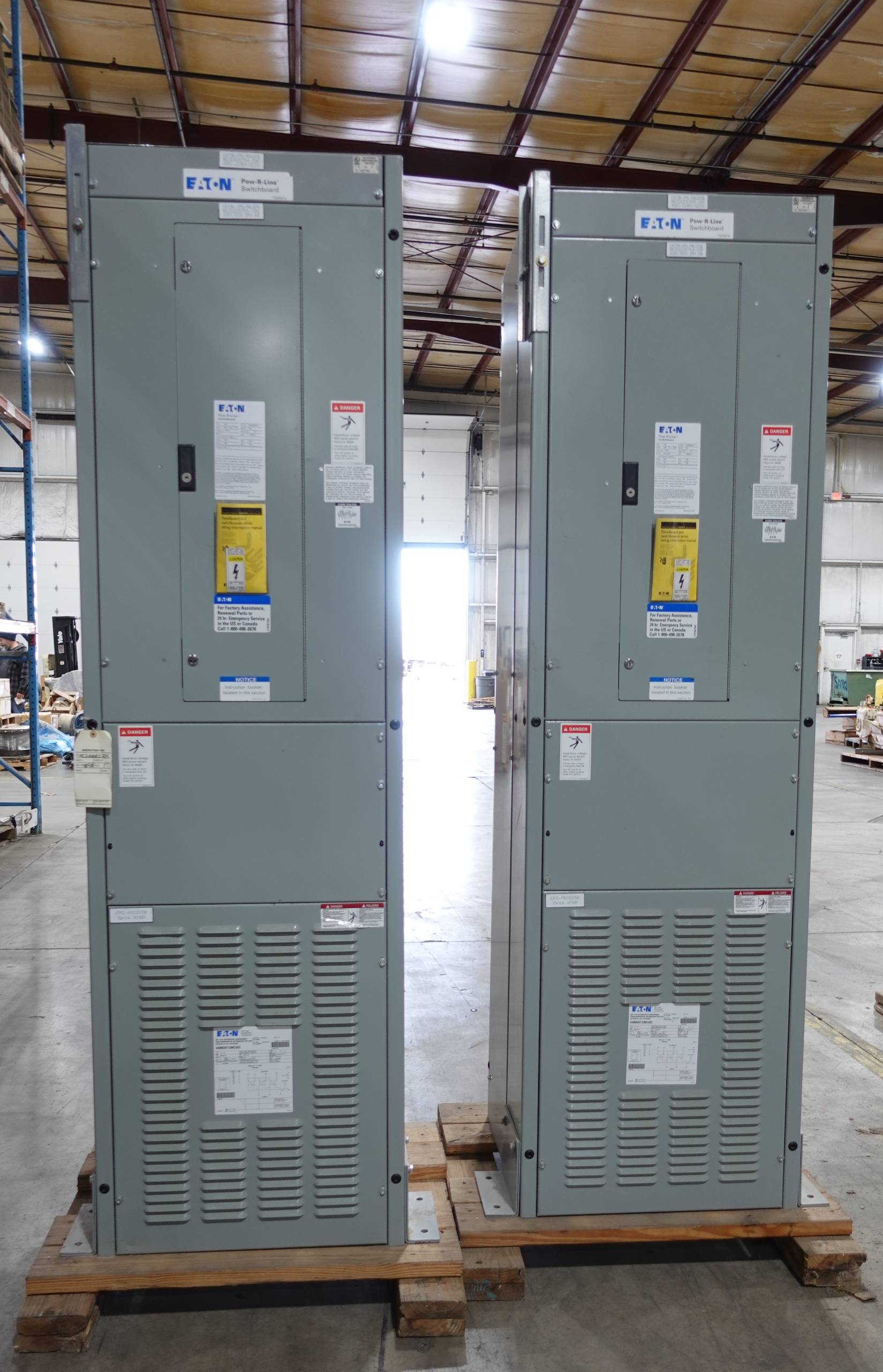 LOT OF 2 EATON POW-R-LINE SWITCHBOARDS, 208Y/120V, 3 PH, 4 W For Sale ...