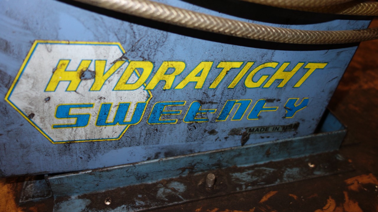 DOVER SWEENEY X1A HYDRATIGHT PNEUMATIC TORQUE WRENCH MOBILE TOOL CABINET STATION For Sale | Aucto