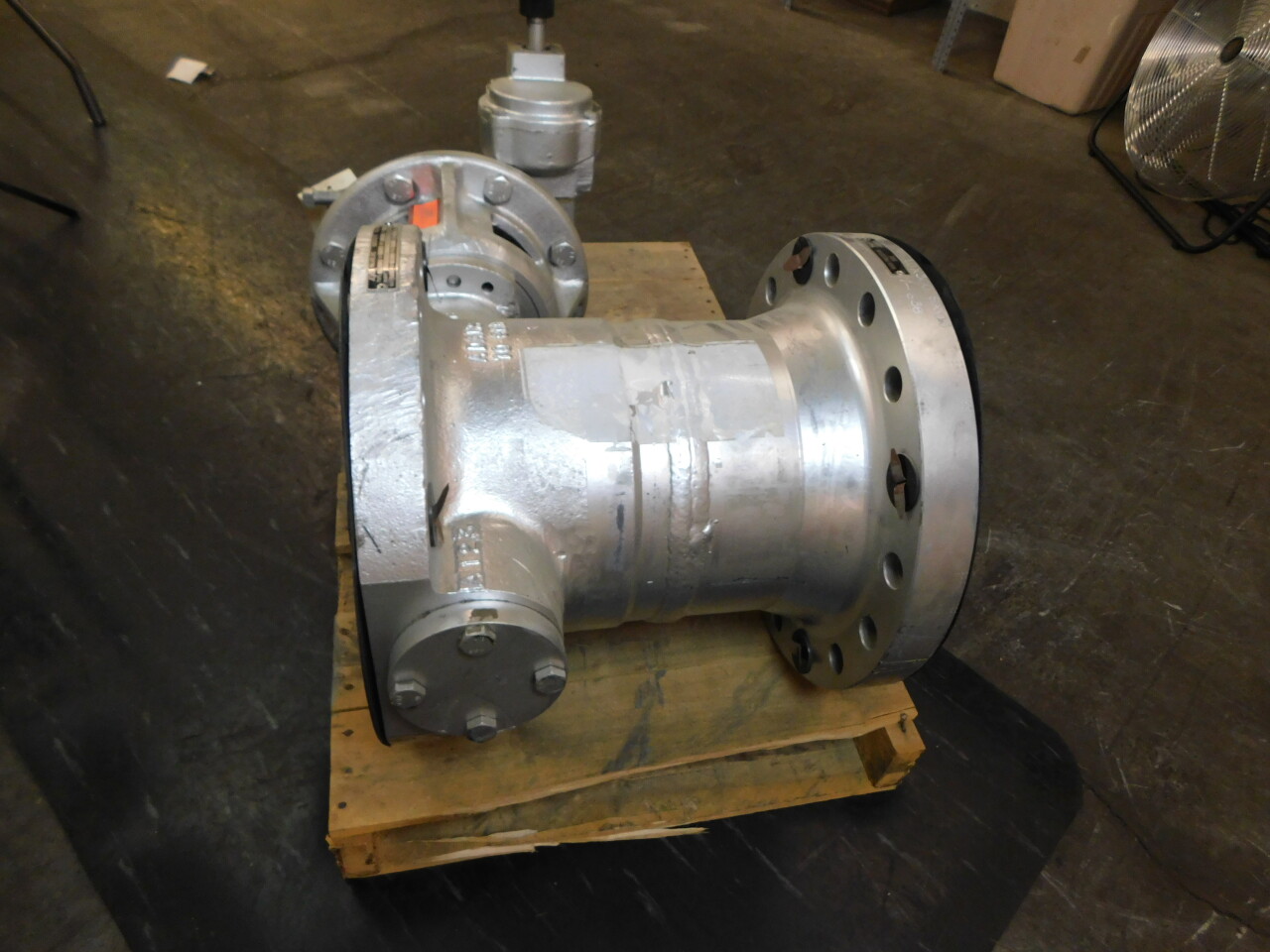 Hydraulic & Pneumatic Devices, Contacts, Cable/Wire/Cord/Outlet, Lights ...