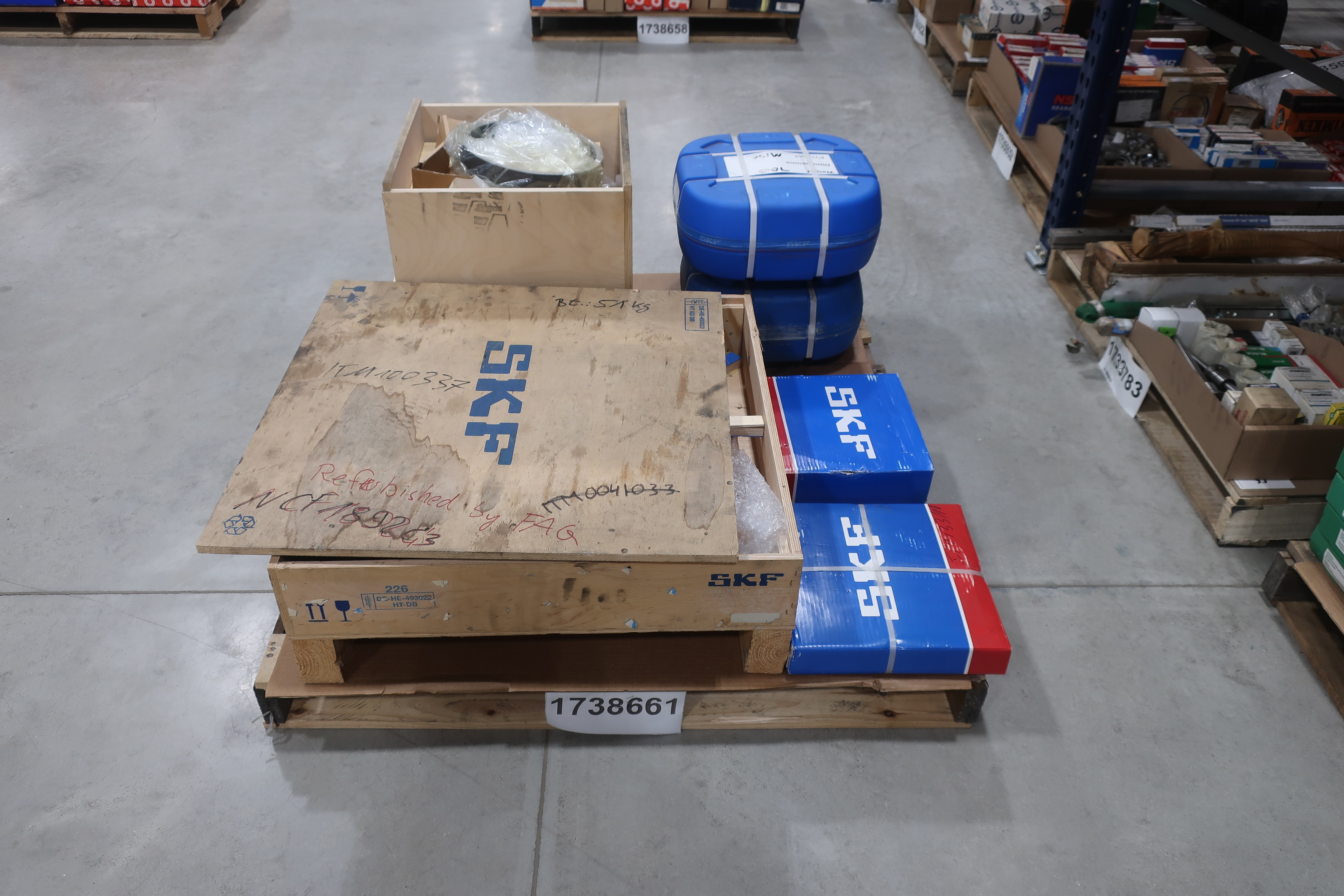 SKU 1738661 - PALLET OF ASSORTED SKF ROLLER BEARINGS For Sale | Aucto