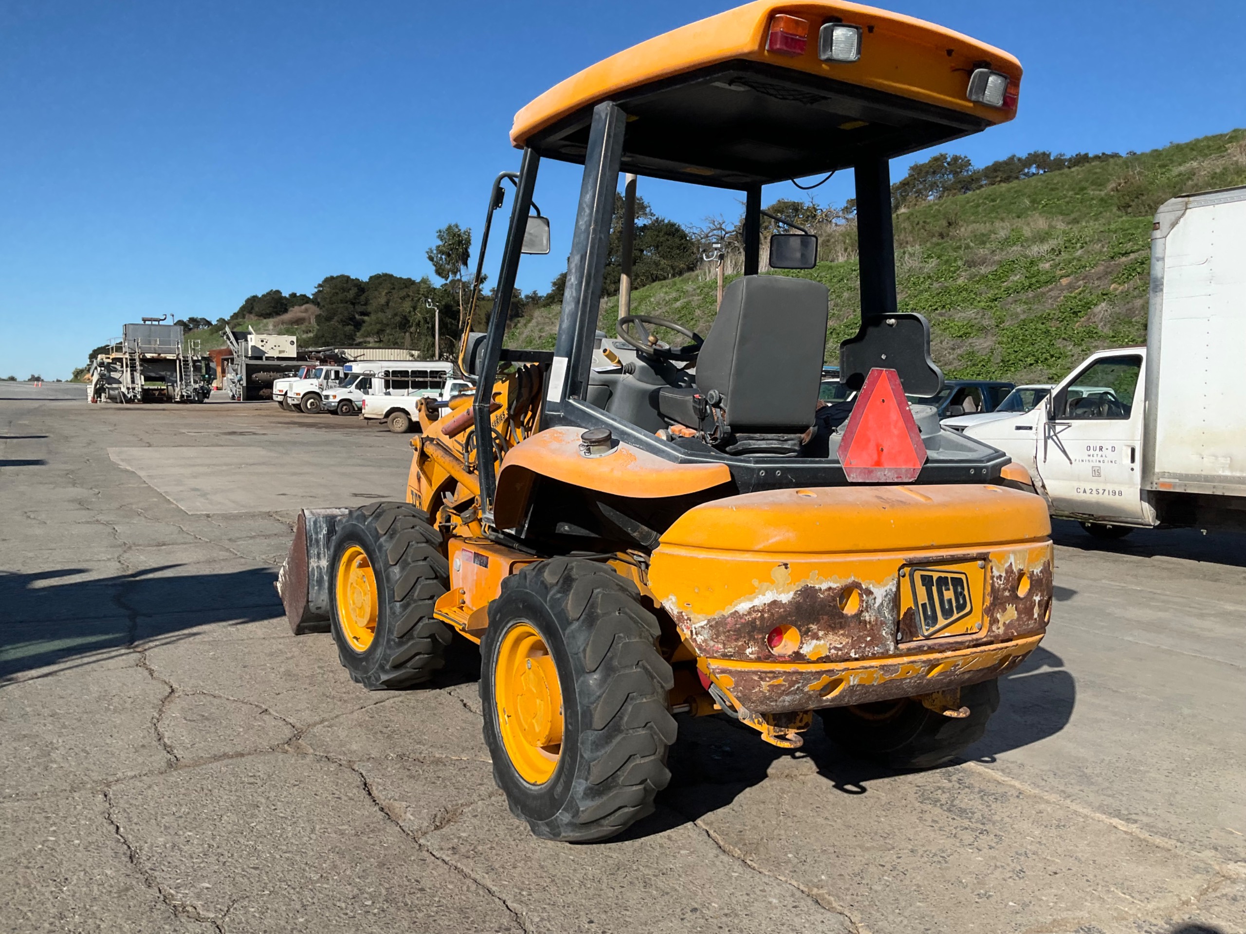 JCB 210SL WHEEL LOADER For Sale | Aucto
