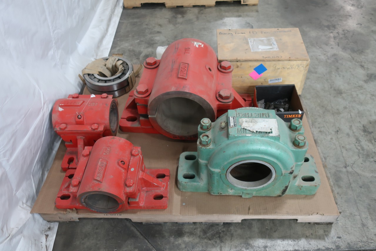PALLET OF ASSORTED BEARINGS AND HOUSINGS For Sale | Aucto