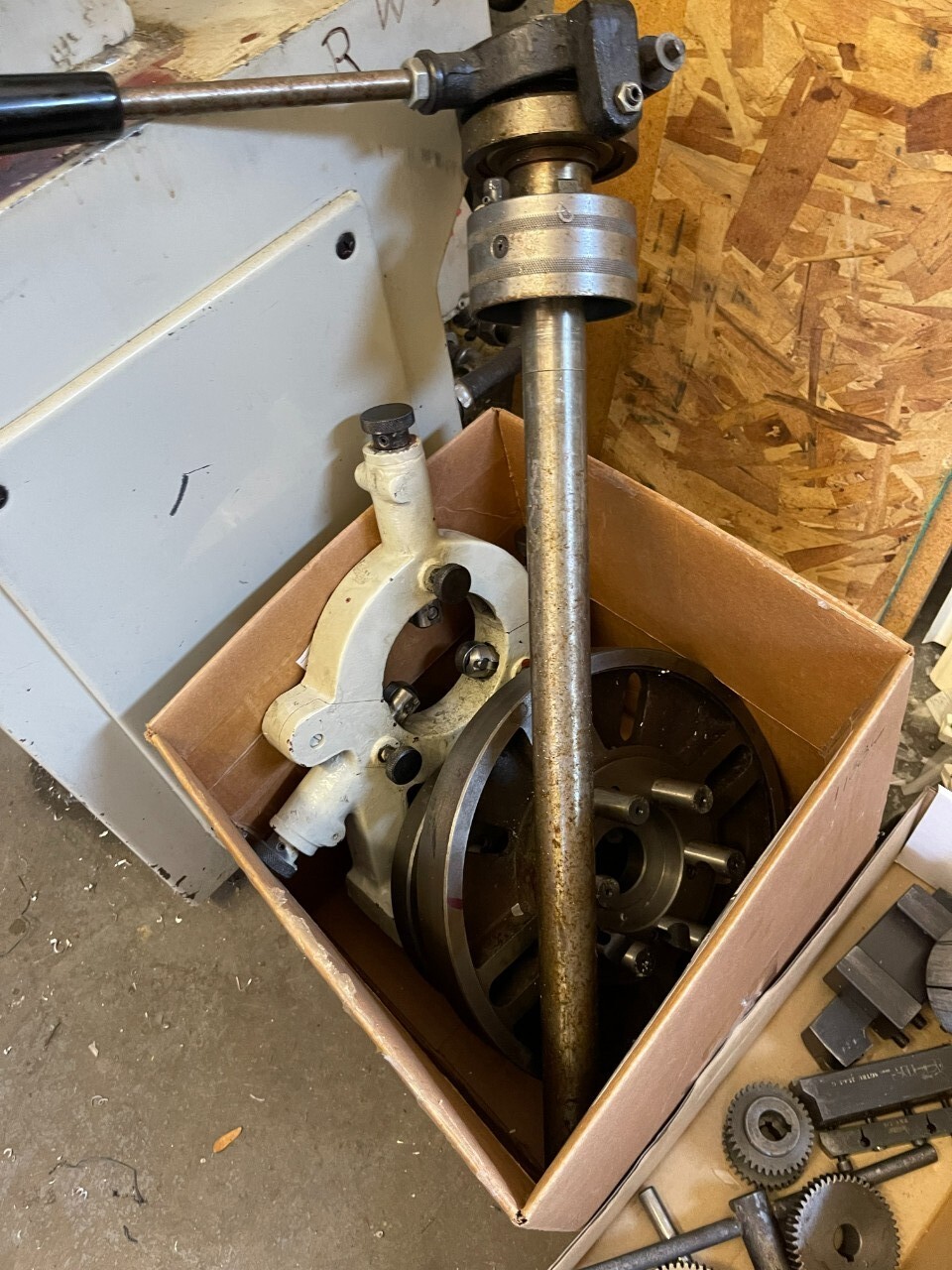 Yam 1000G 14"x40" Engine Lathe For Sale | Aucto