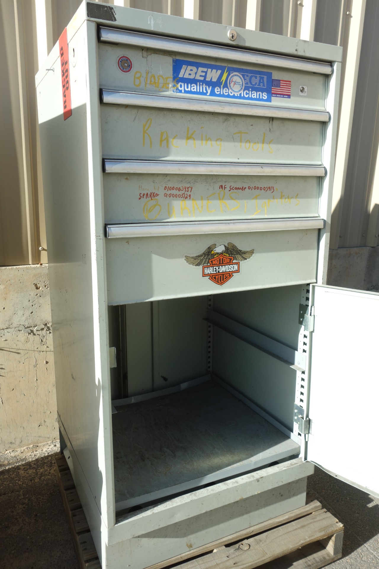 LOT OF 2 STATIONARY LISTA 4 DRAWER TOOL BOXES, WITH EXTRA SWING DOOR ...