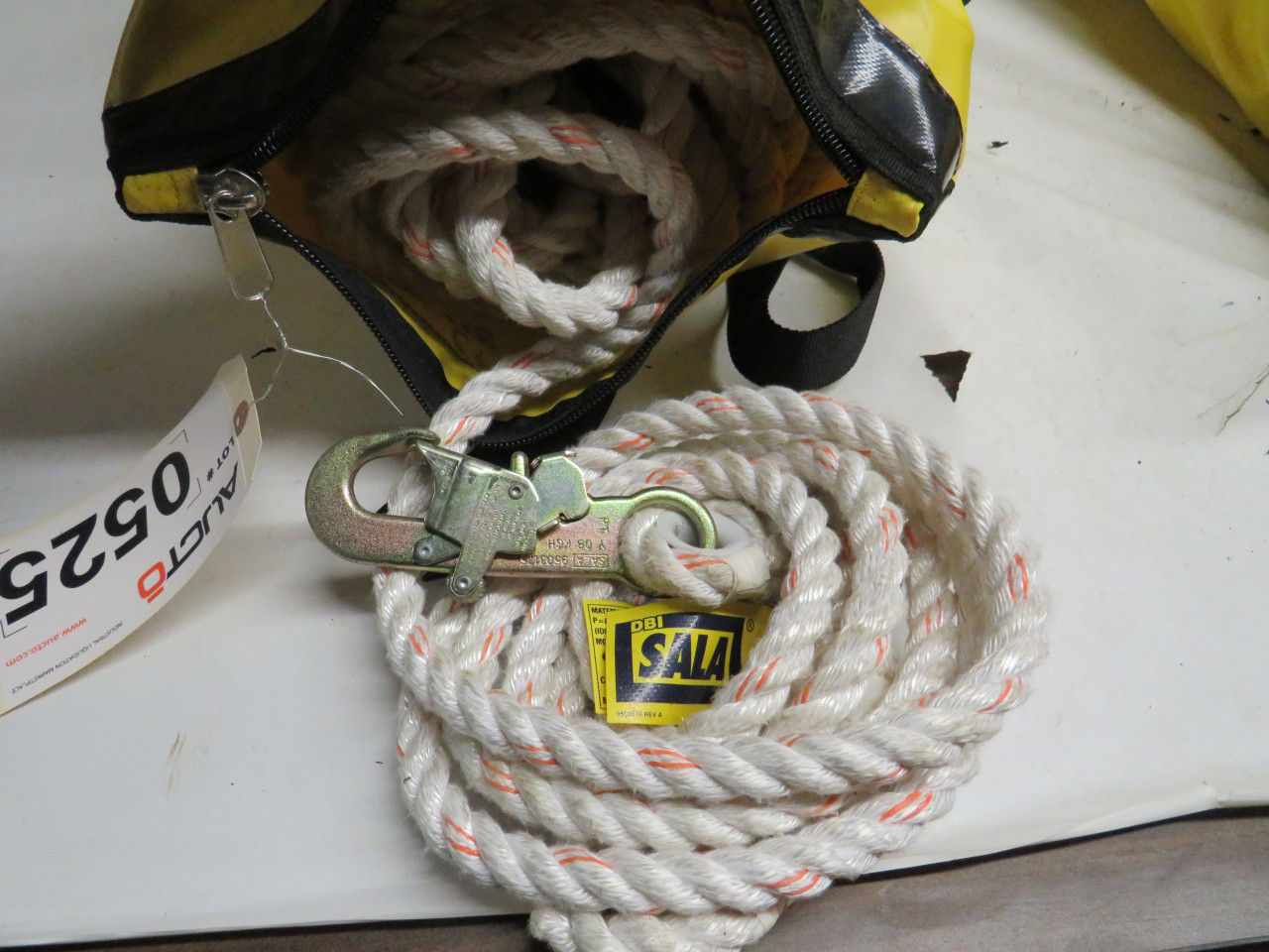 SALA 1202920C 300' ROPE LIFELINE WITH SNAP HOOK