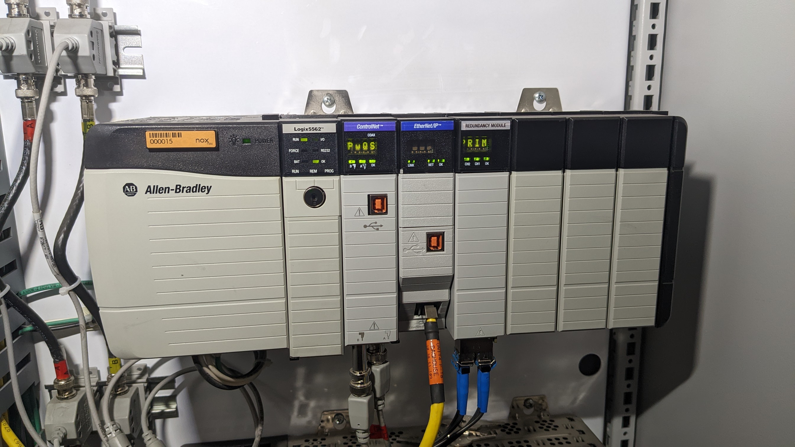 ALLEN BRADLEY PLC CABINET For Sale | Aucto