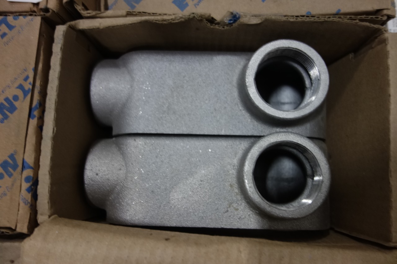 2 PALLETS OF ASSORTED CONDUIT - BODY CONDUIT OUTLET CONDULET CW COVER ...