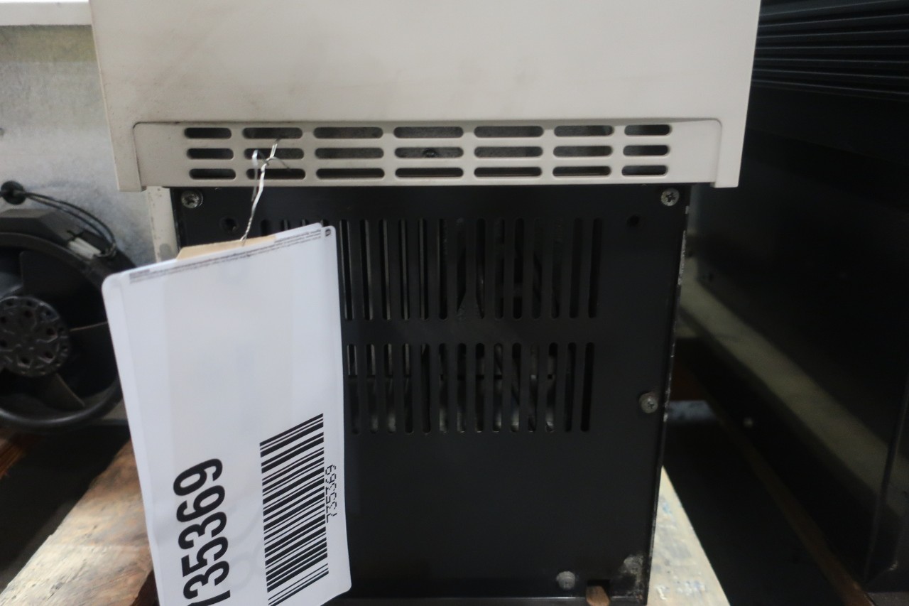 ABB ACH401610035 ACH400 380-480V-AC 0-250HZ 0-480V-AC 100HP AC VFD ...