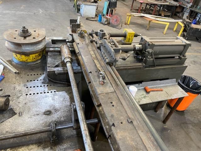 Wallace Coast 8HRD Tube Bender, Pipe Bender, Mandrel Bender, Loading ...