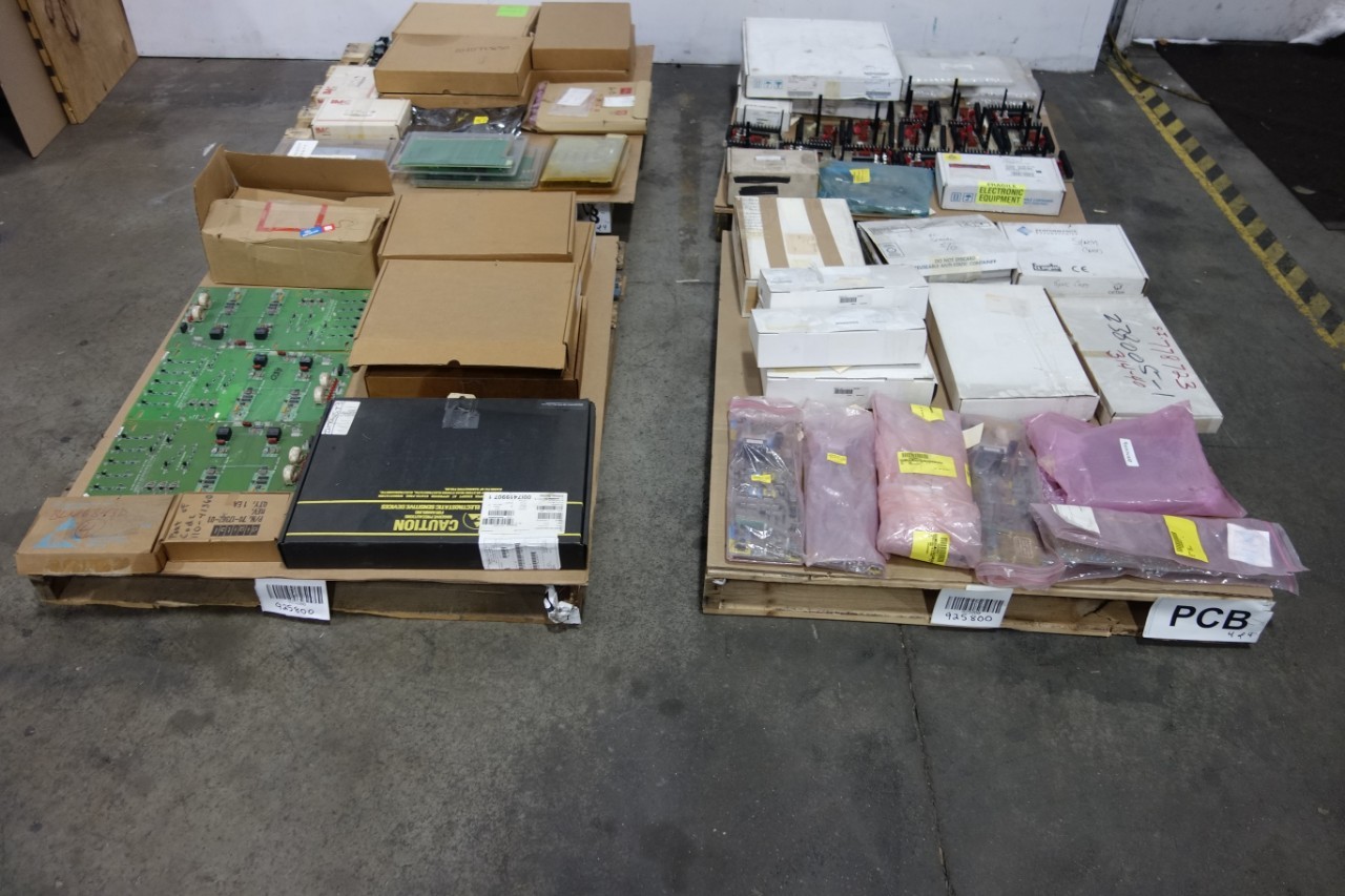 4 PALLETS OF ASSORTED PCB CIRCUIT BOARDS For Sale | Aucto