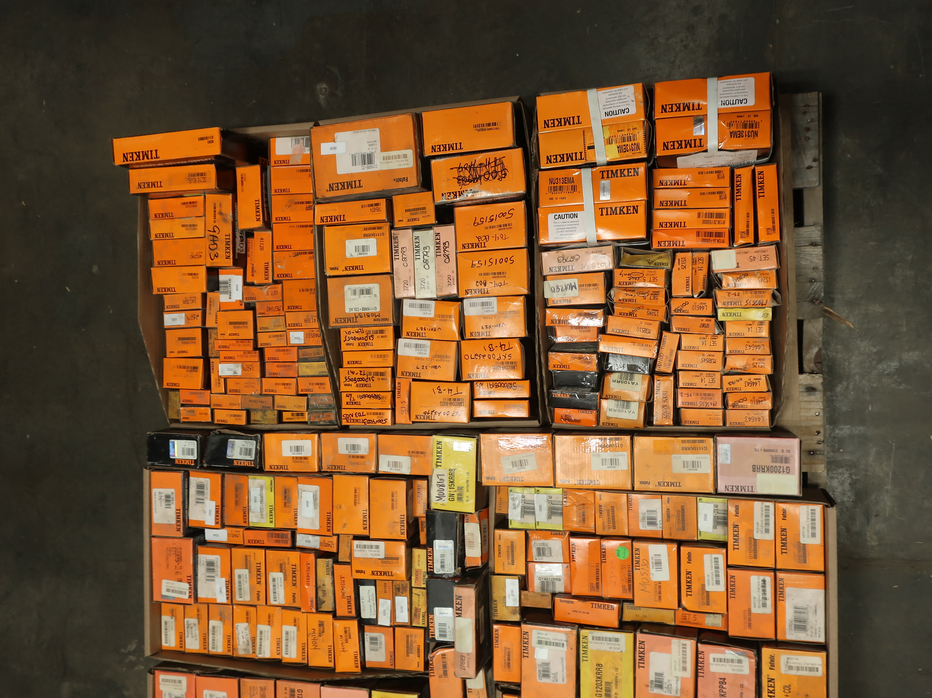 SKU 1739350 - PALLET OF ASSORTED TIMKEN BEARINGS, BALL, ROLLER, PILLOW ...