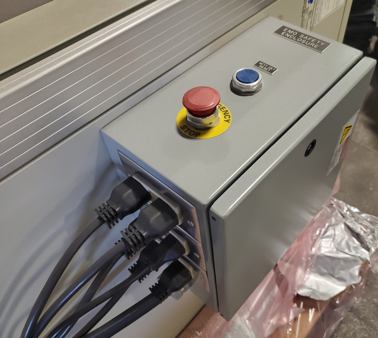 Qualitau MIRA Modular Integrated Reliability Analyzer 208V, 3Phase, 60Hz