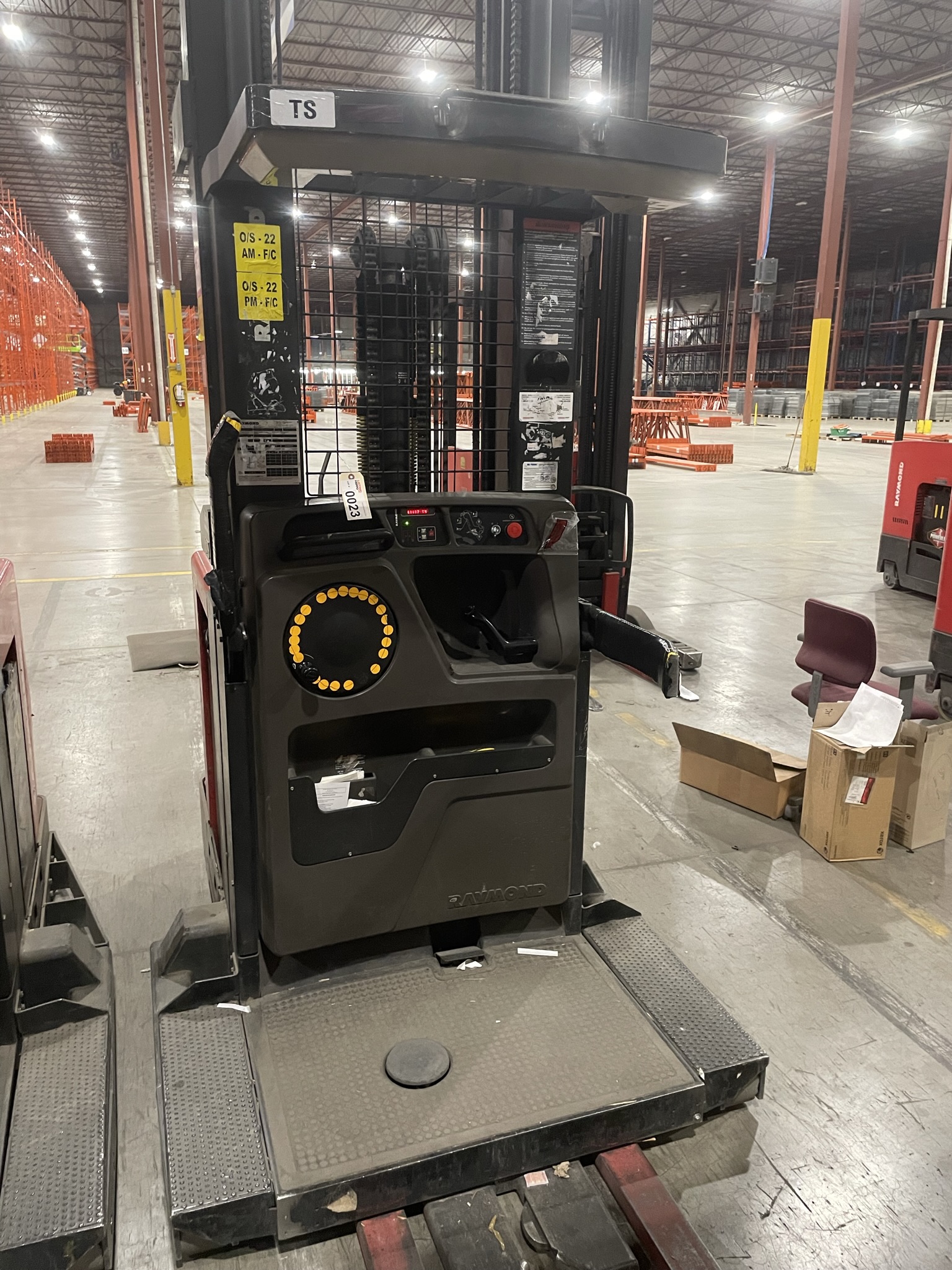2008 RAYMOND 560-OPC30TT ORDER PICKER For Sale | Aucto
