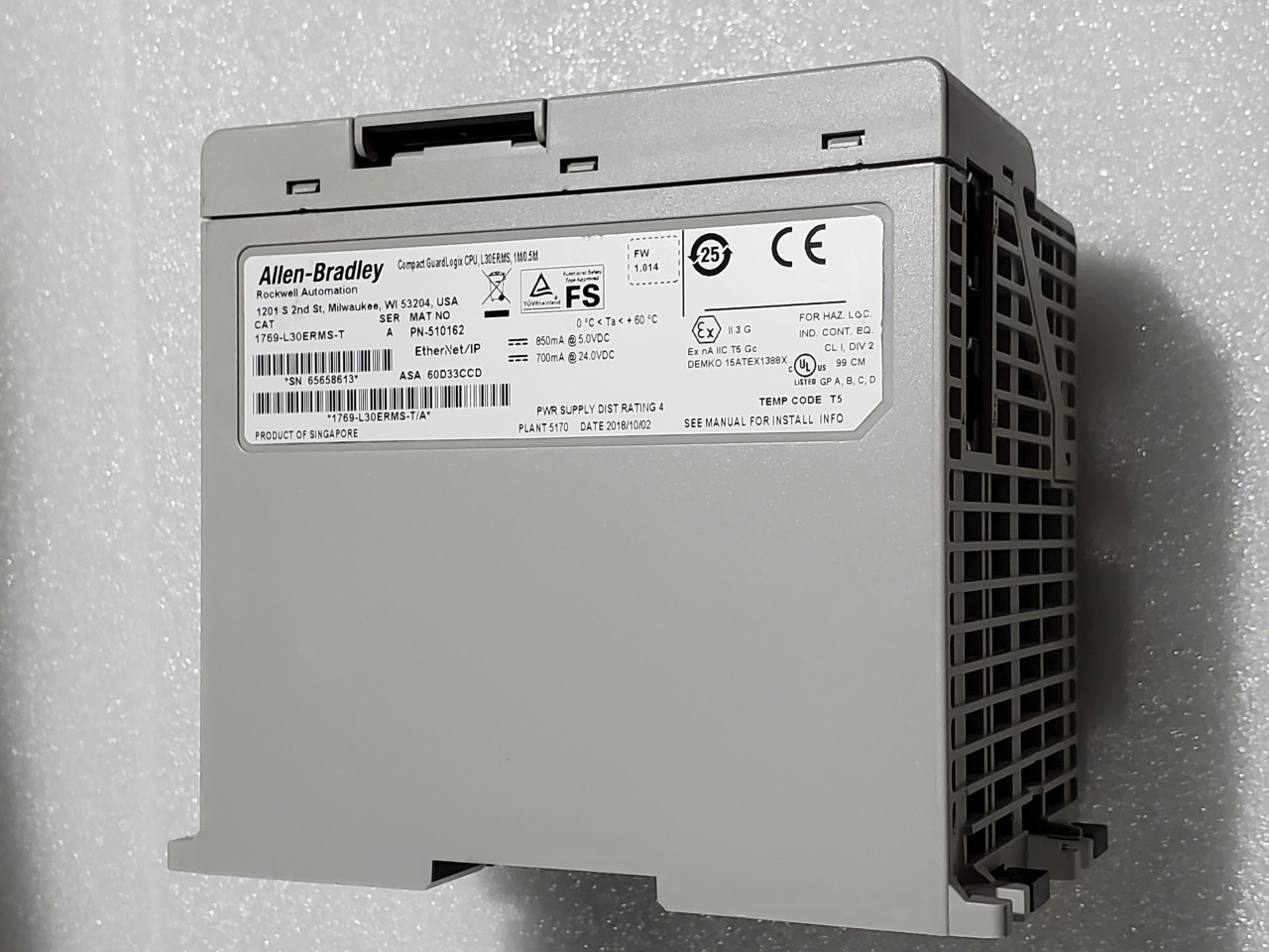 Allen Bradley CompactLogix Controller 1769-L30ERMS For Sale | Aucto