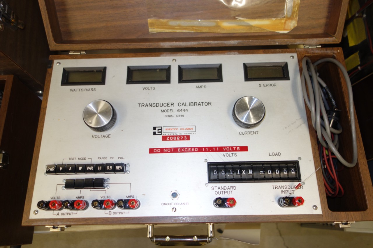 Scientific Columbus 6444 Transducer Calibrator and Multi-Amp SST-2 Test ...