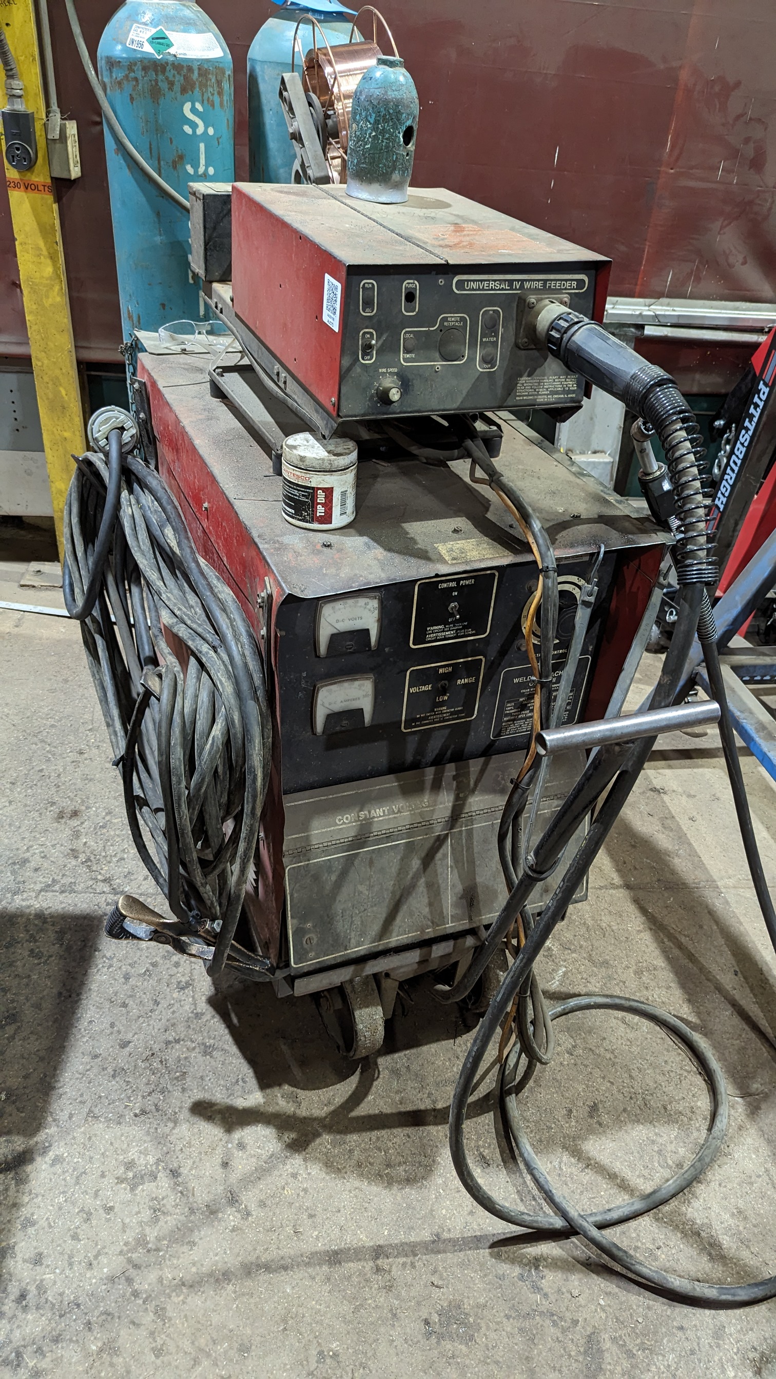 AIRCO MIG WELDER WITH WIRE FEEDER SYSTEM For Sale | Aucto