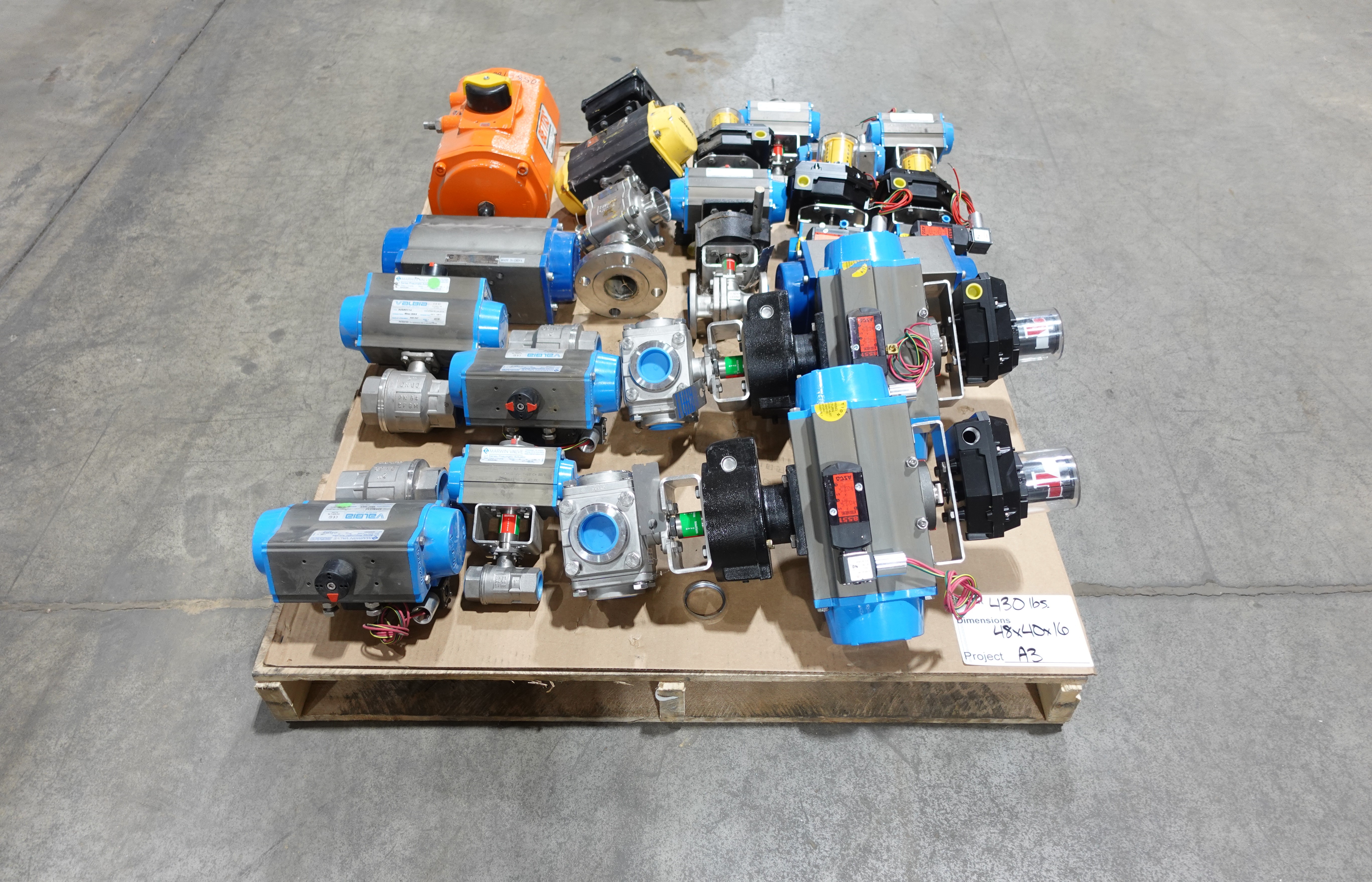 PALLET OF ASSORTED VALVE ACTUATORS, VALBIA, BETTIS, SHAPPE, ABZ For ...