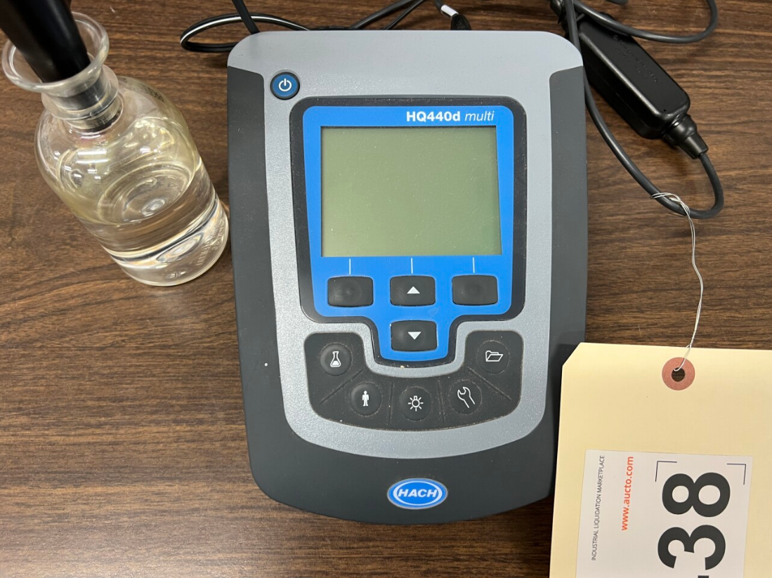 HACH HQ440D MULTI-PARAMETER METER For Sale | Aucto