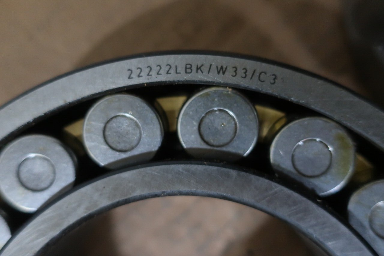 PALLET OF ASSORTED BEARINGS