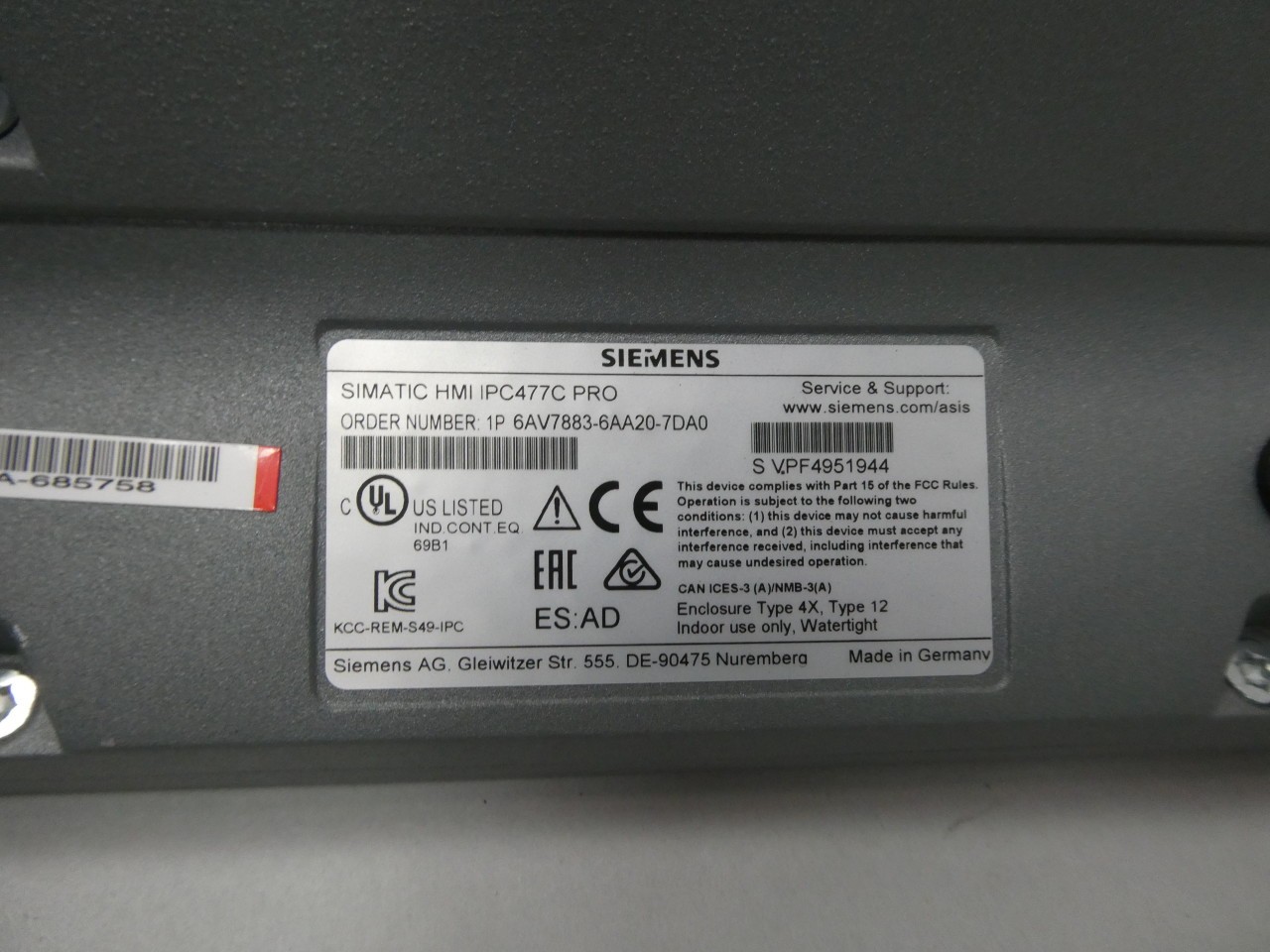SIEMENS IPC477C 6AV7883-6AA20-7DA0 OPERATOR INTERFACE PANEL