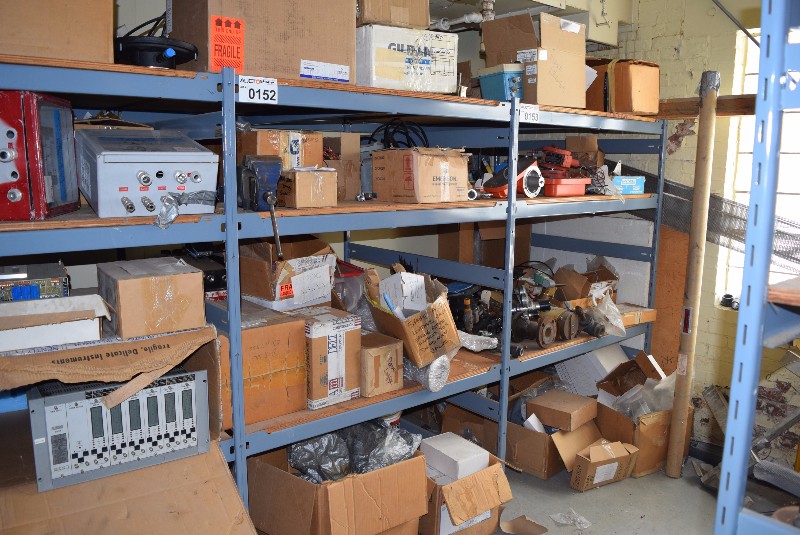 CONTENTS OF SHELVES TRANSMITTER PARTS POSITIONERS COMMUNICATION MODULES ...