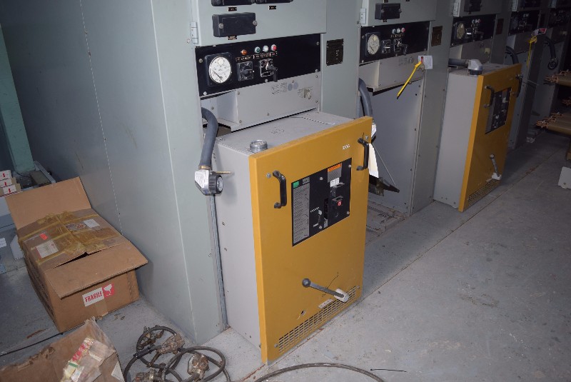 MERLIN GERIN FLUARC FG.2 630 A 115 V CIRCUIT BREAKER FOR SWITCHGEAR For ...