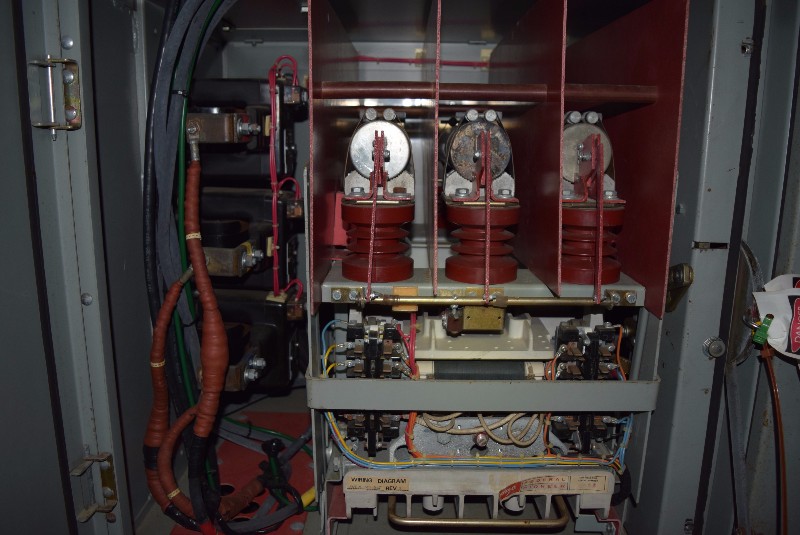 FPE 1 SECTION 2 X CONTACTOR SWITCHGEAR 400 A 4160 VAC