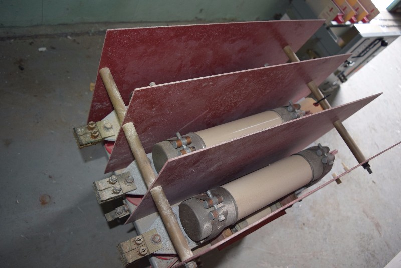 FPE TYPE VC5 VACUUM CONTACTOR 400 A 4160 VAC