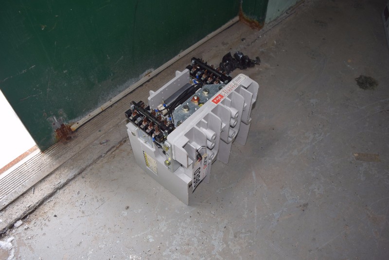 GEC INDUSTRIAL VB3AD400E1 400 A 3600 VAC VACUUM CONTACTOR For Sale | Aucto