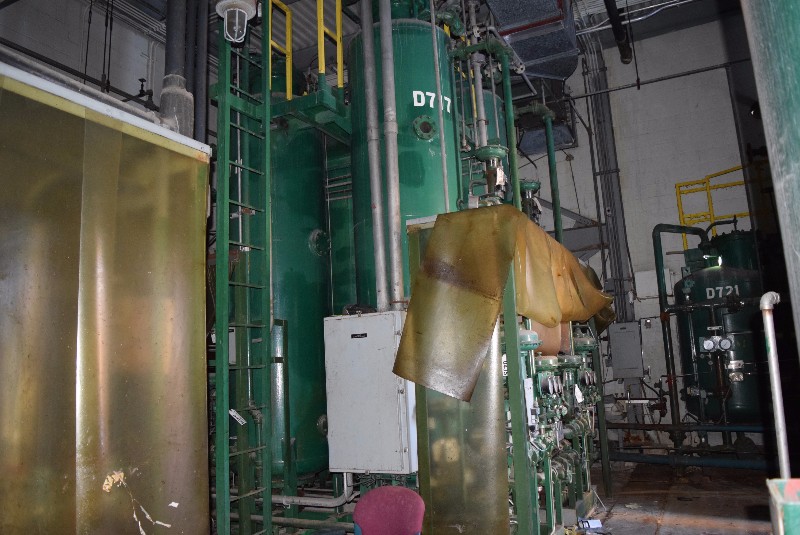 ECODYNE SULPHURIC ACID CAUSTIC TANK ASSEMBLY