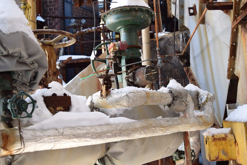 FISHER 657-EWD 6 INCH STEEL CONTROL VALVE CLASS 300