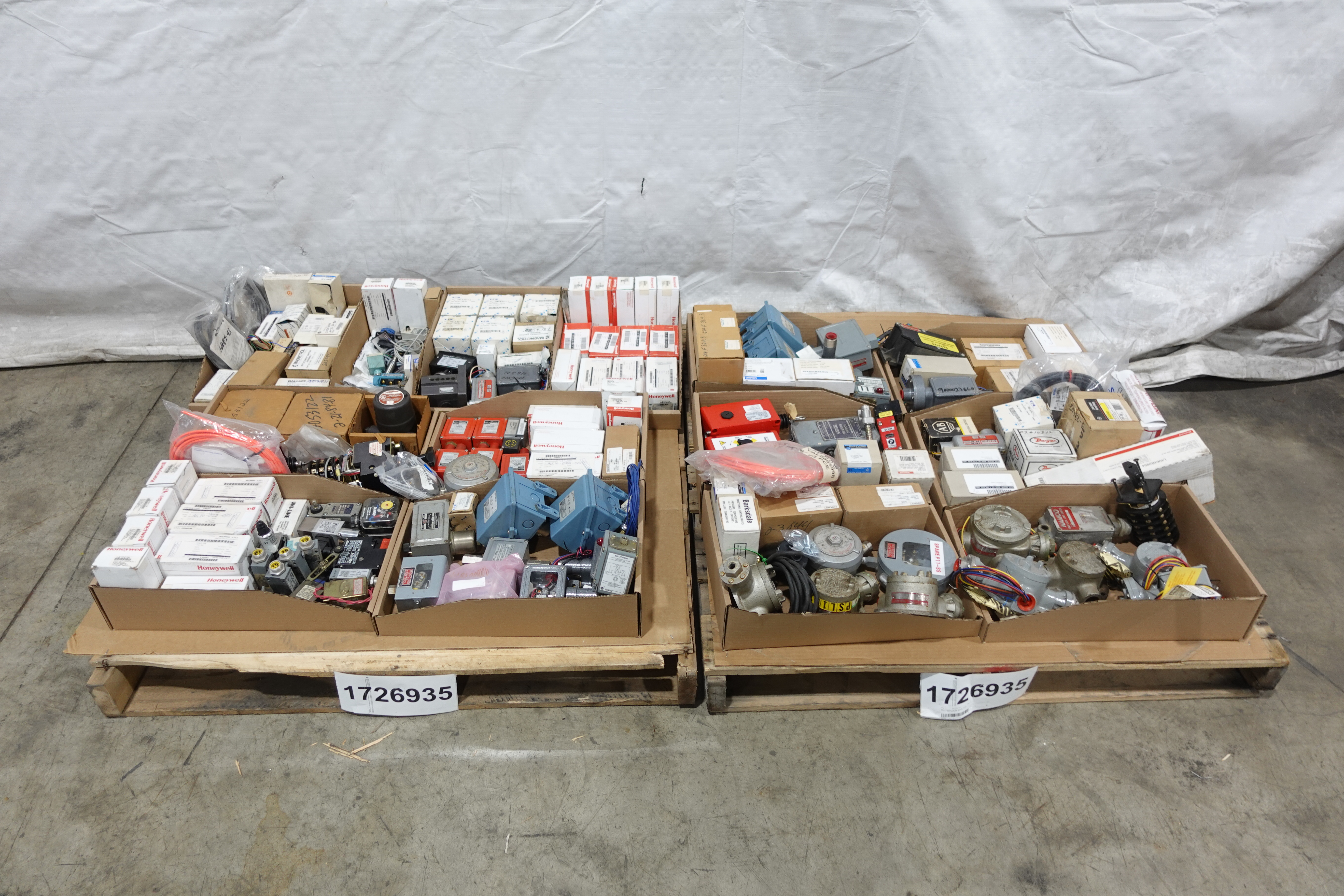 SKU 1726935 - 2 PALLETS OF FLOAT, LIMIT, AND PRESSURE SWITCHES For Sale ...