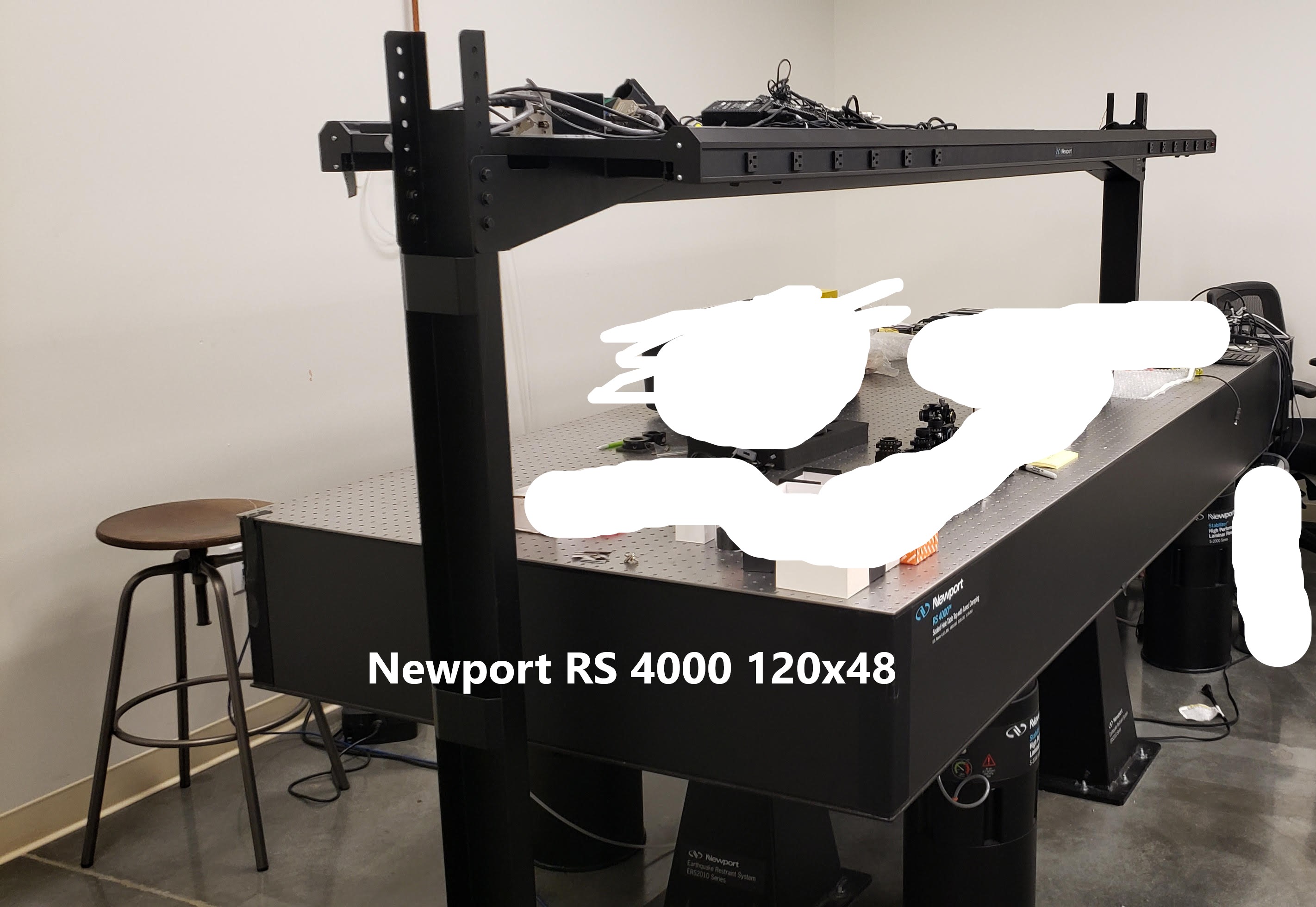 NEWPORT RS 4000 OPTICS WORK TABLE For Sale | Aucto