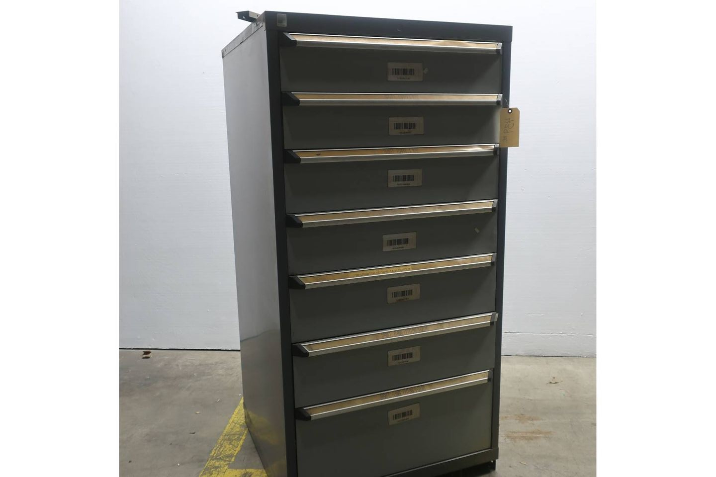 LOT OF 29 ASSORTED ROUSSEAU CABINETS For Sale | Aucto