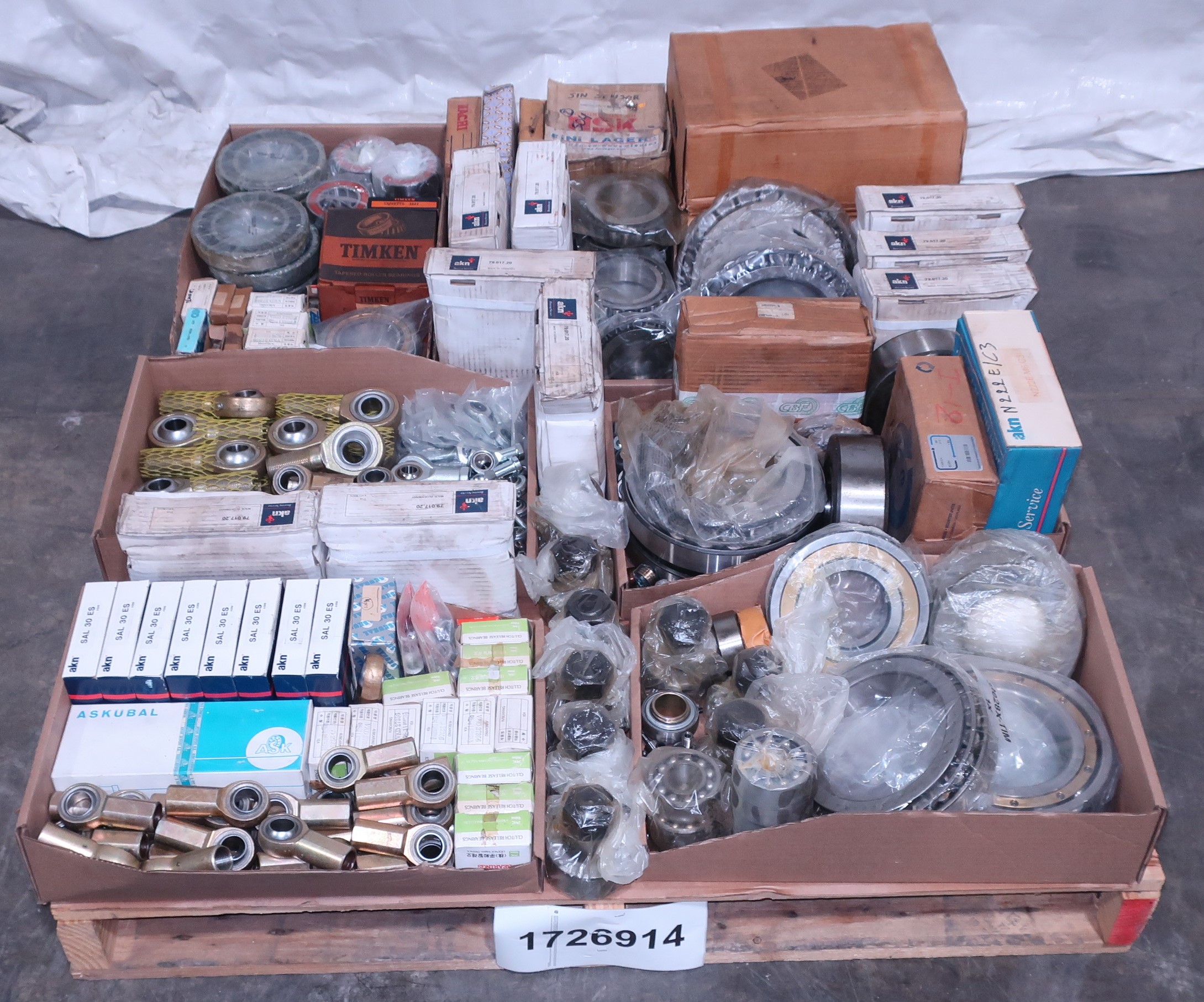 SKU 1726914 - PALLET OF ASSORTED BEARINGS, TIMKEN, AKN, CBF, NTN, NSK ...
