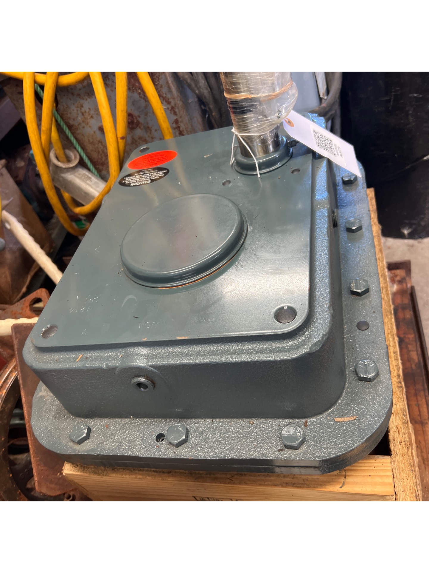 FALK 5215 J25 A SHAFT MOUNT GEAR REDUCER For Sale | Aucto